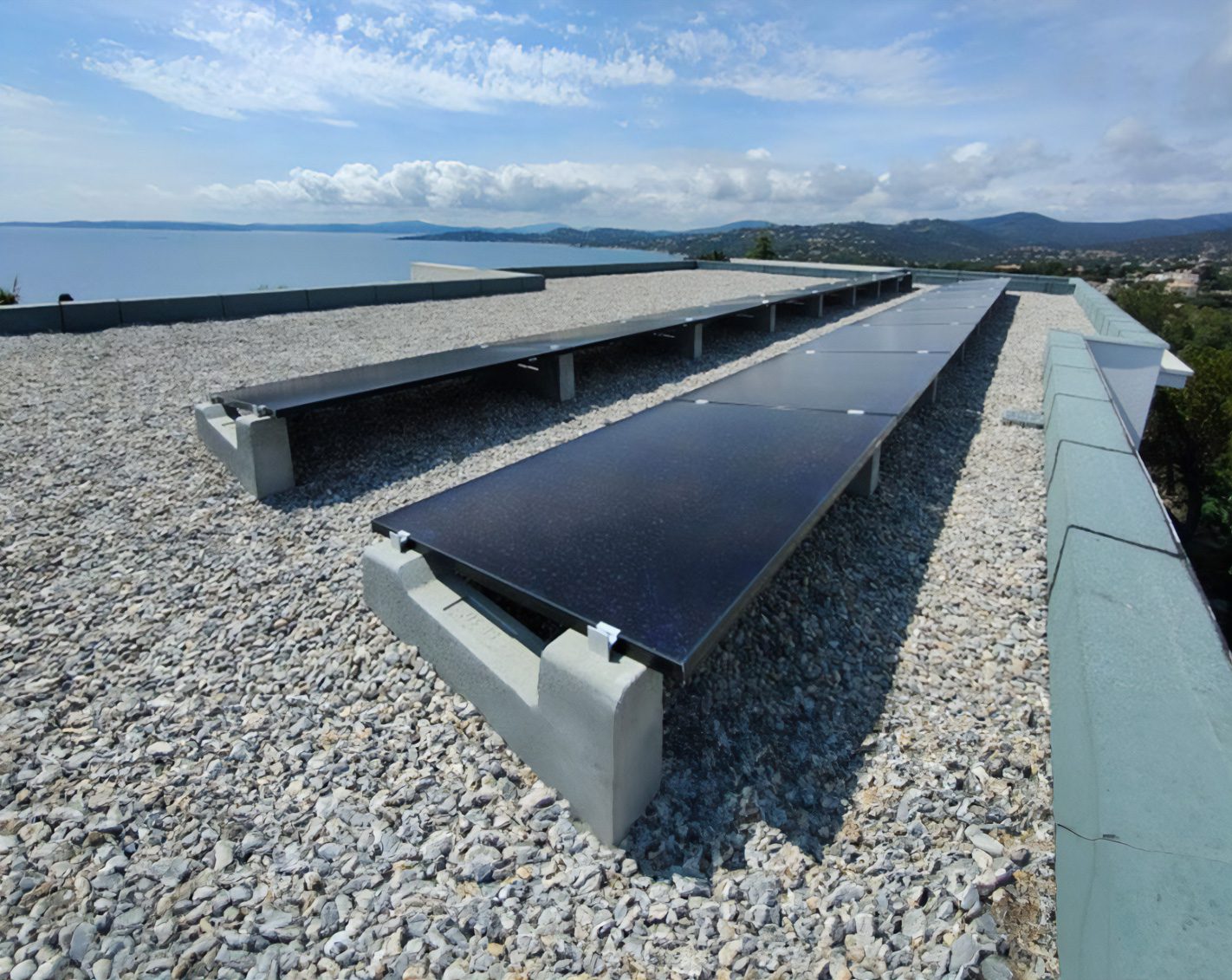 PV system on gravel roof in France - Sun Ballast