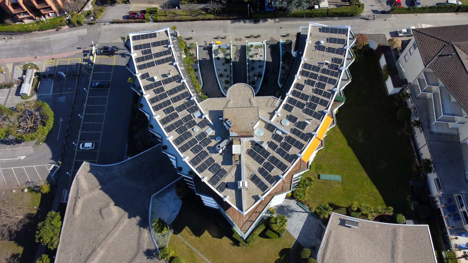 Concrete Ballasts for Flat Roof PV Systems – Sun Ballast