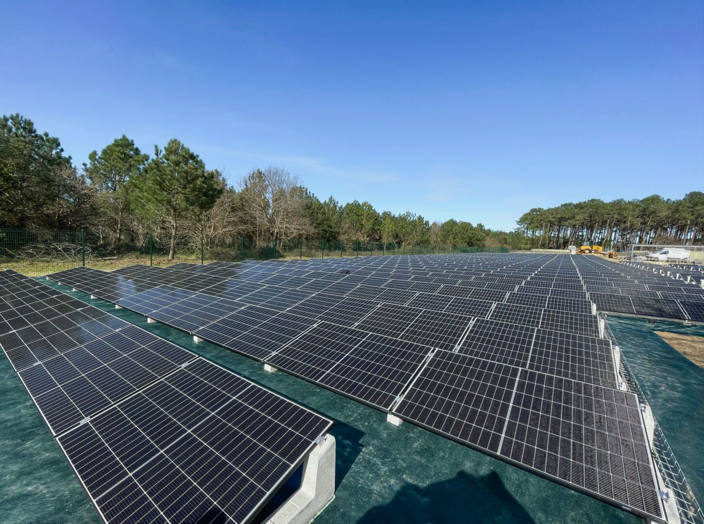 Ballast System for Ground-Mounted Photovoltaic – Sun Ballast